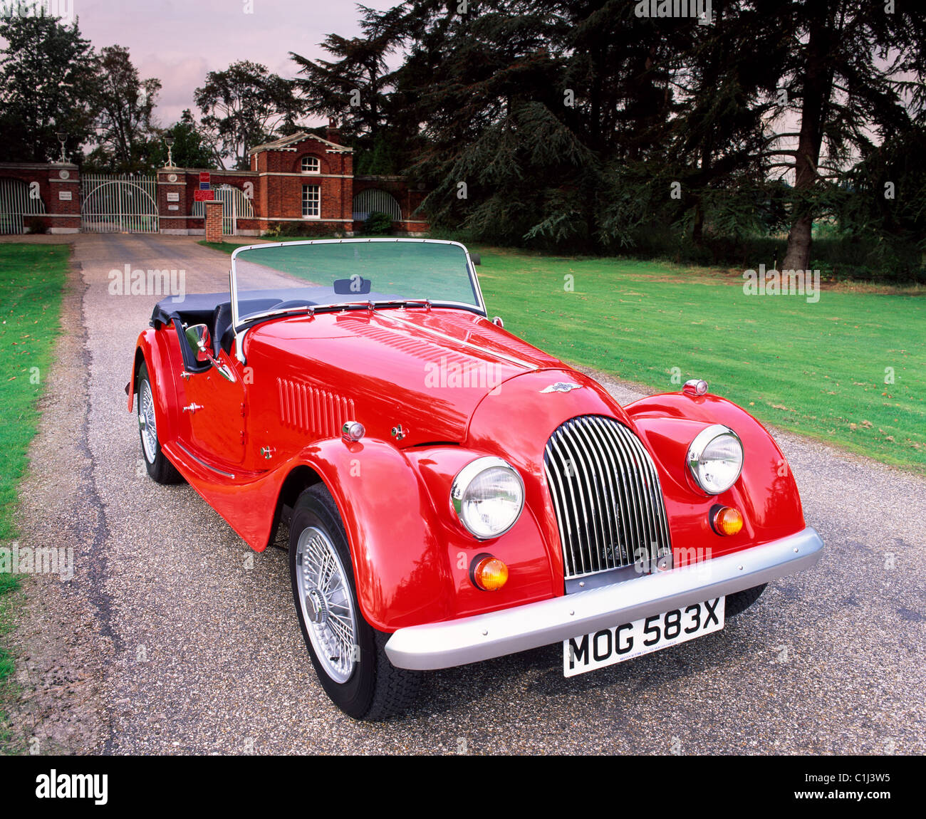 Morgan 4/4 four seater, 1982; one of the last 4/4 1600 engined cars ...