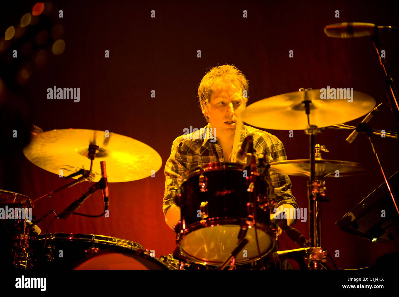 Counting crows jim bogios hi-res stock photography and images - Alamy