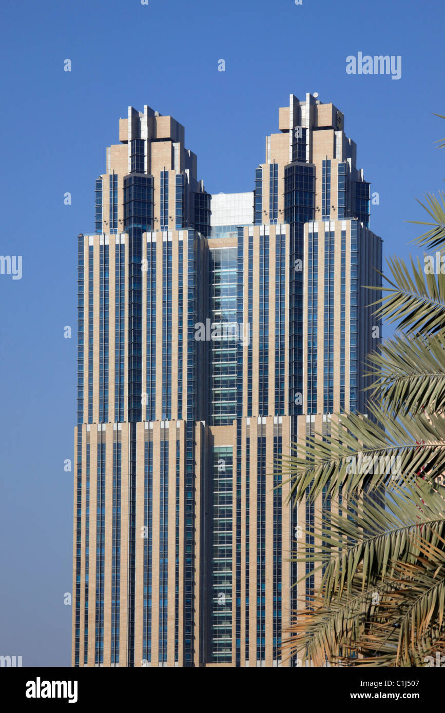 United Arab Emirates, Dubai, Sheikh Zayed Road, skyscraper Stock Photo ...