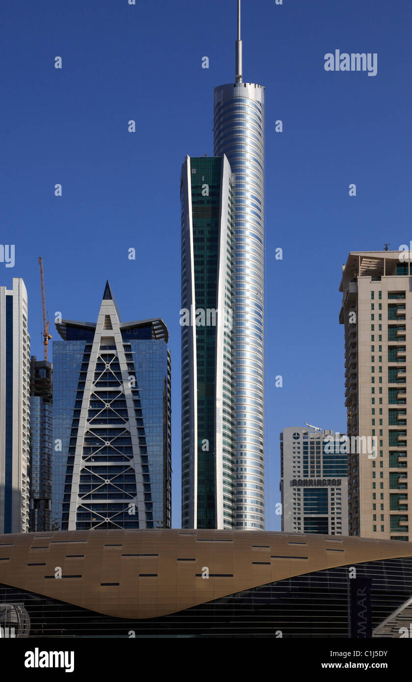 United Arab Emirates, Dubai, Sheikh Zayed Road, skyscrapers, metro ...