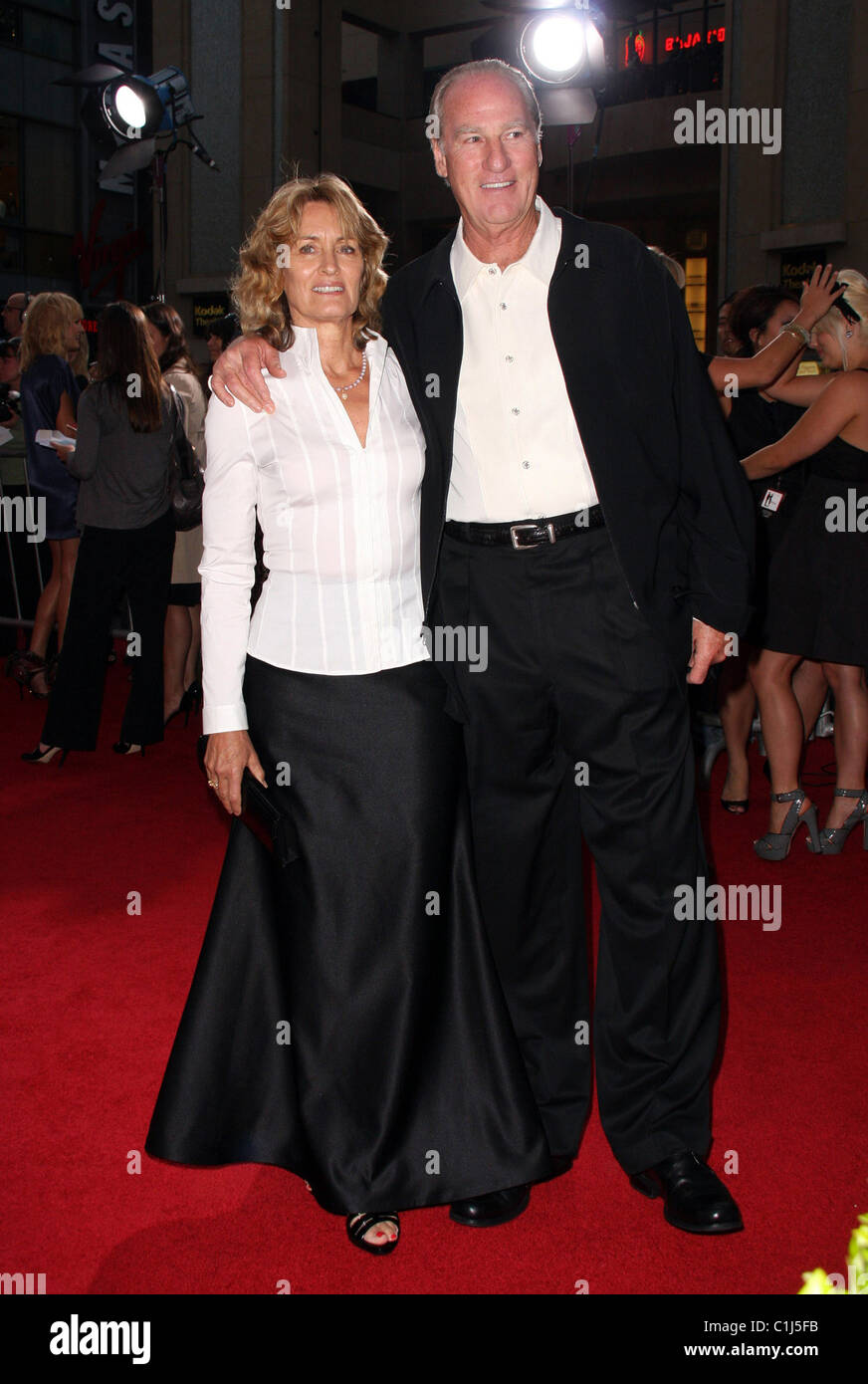 Craig T. Nelson and wofe Doria Nelson World Premiere of 'The Proposal ...