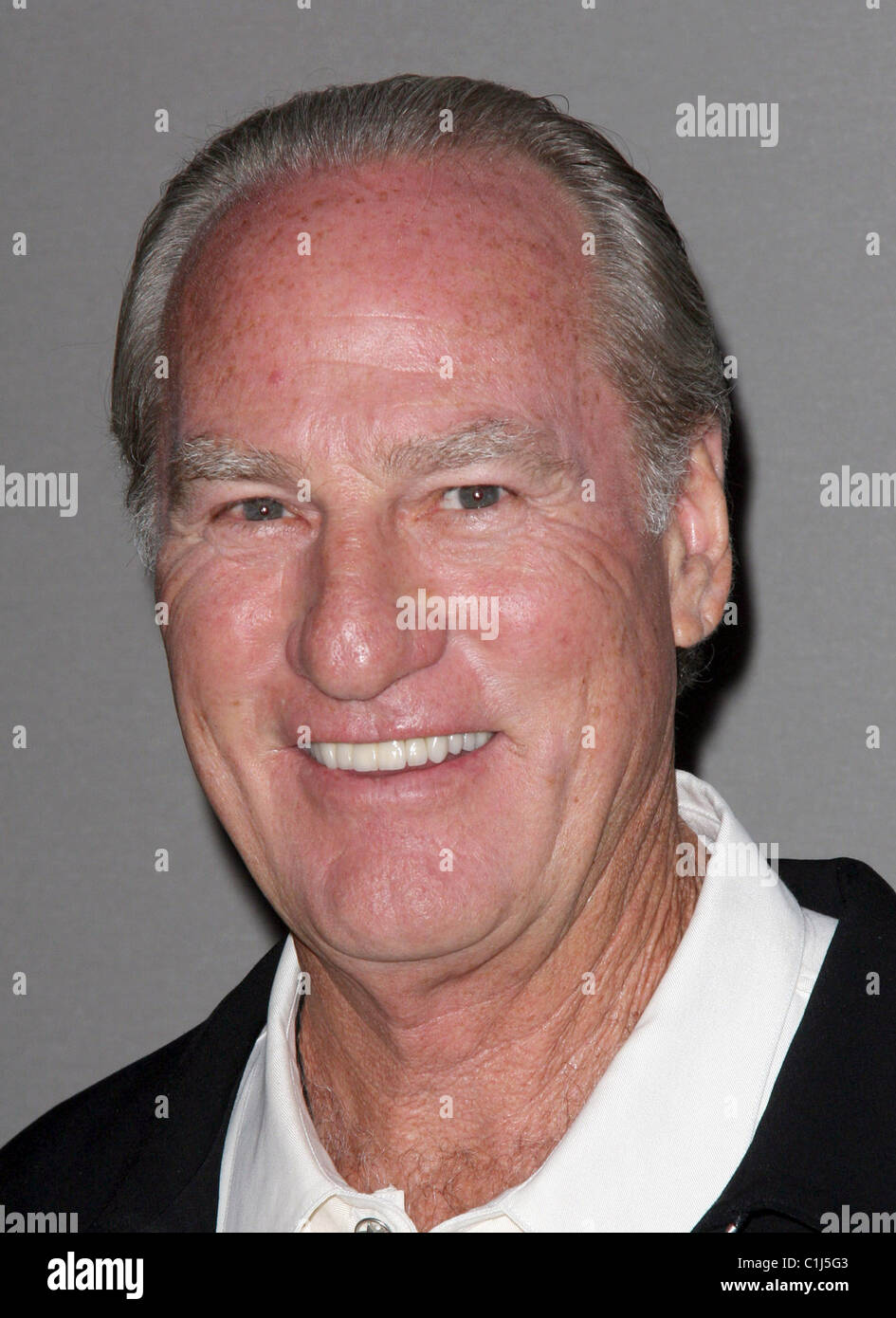 Craig nelson proposal world premiere hi-res stock photography and ...