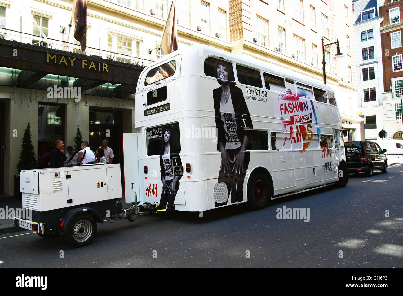 Fashion bus hi-res stock photography and images - Alamy