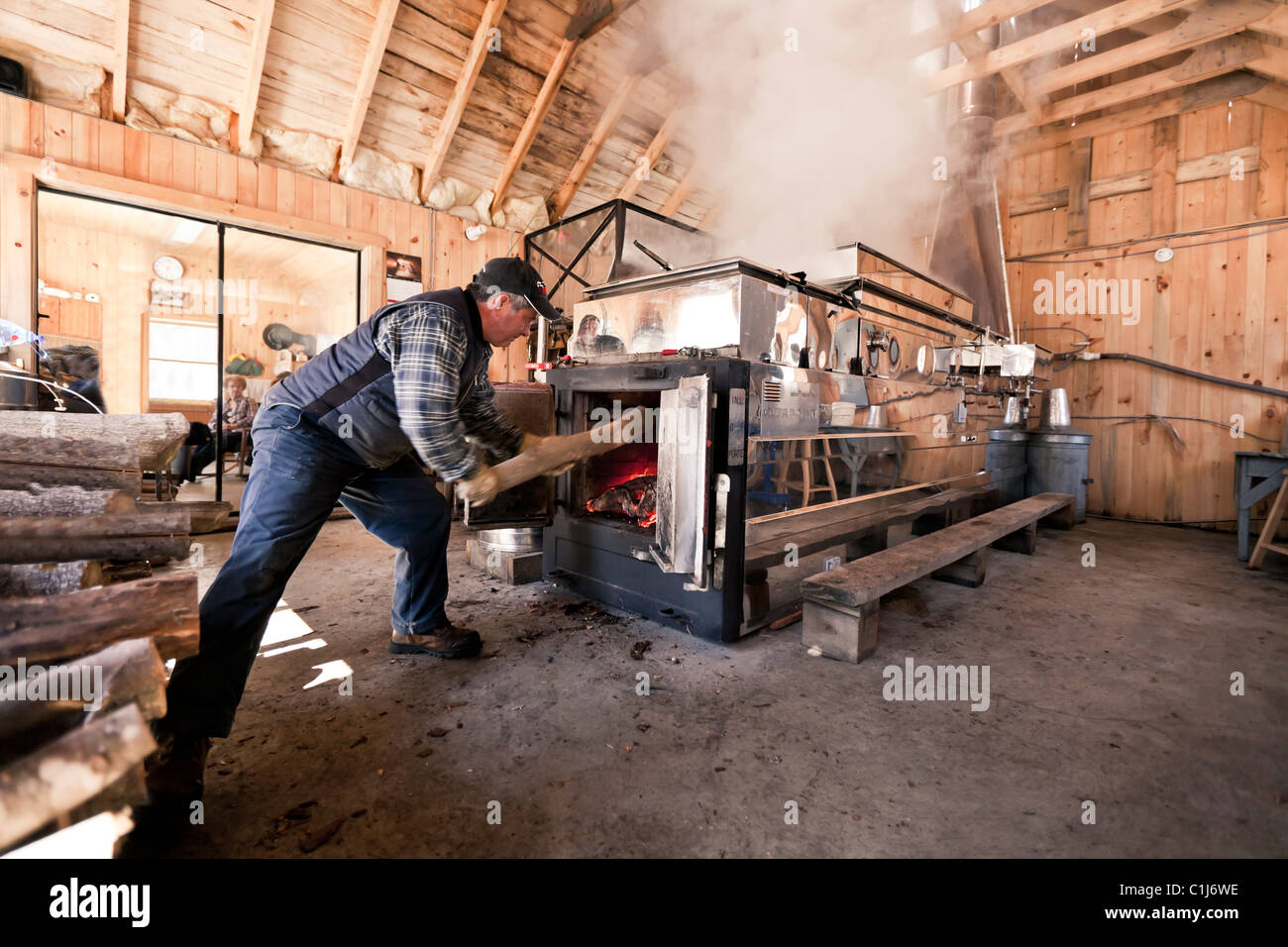 Sugar shack, Beauce, Quebec, Canada Stock Photo - Alamy