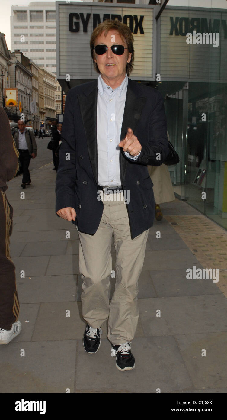 Paul simon paul mccartney hi-res stock photography and images - Alamy