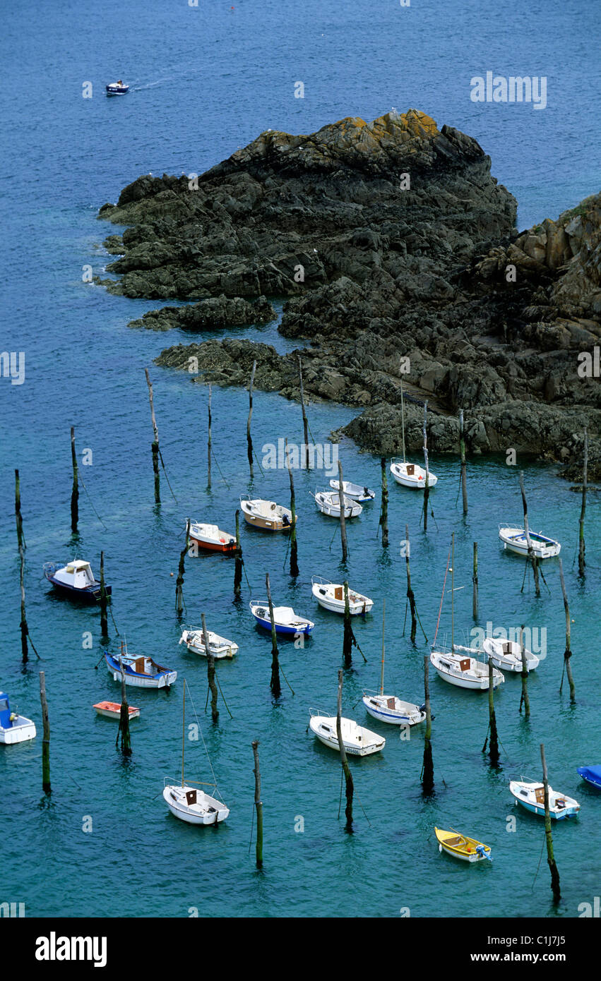 Gwin zegal harbour hi-res stock photography and images - Alamy