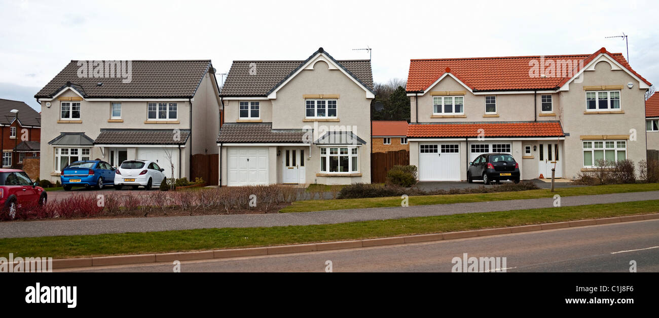 Detached houses hi-res stock photography and images - Alamy