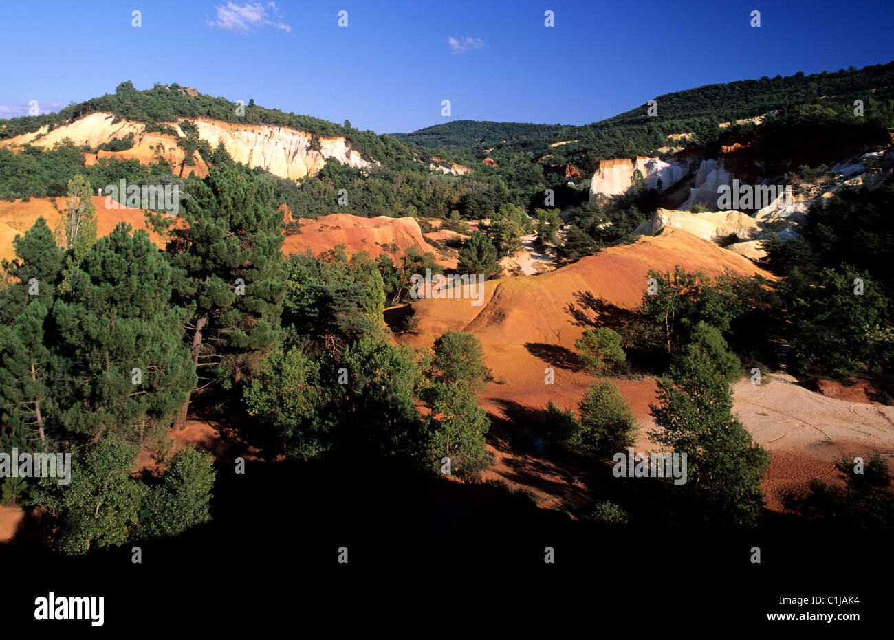 France, Vaucluse, Luberon, Rustrel, Colorado of Provence Stock Photo ...