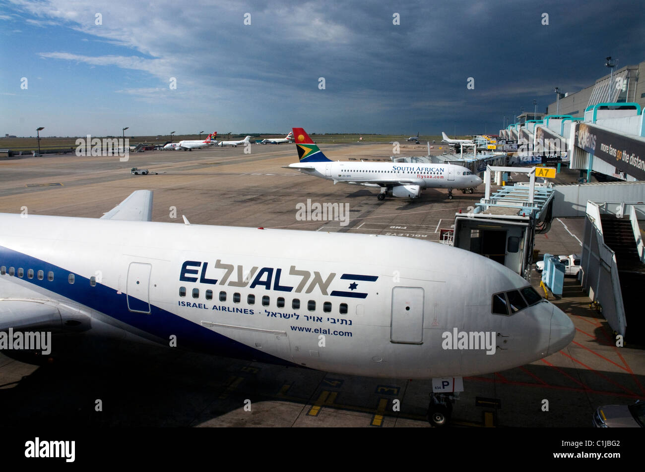israeli airlines jet,johannesburg airport,south africa Stock Photo - Alamy