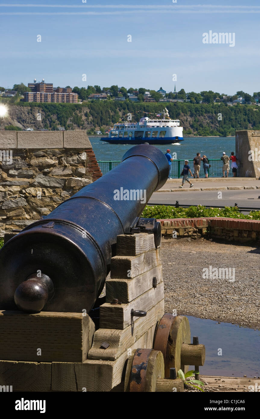 Quebec City, Quebec, Canada. Cannon on city wall in in Old City Stock ...