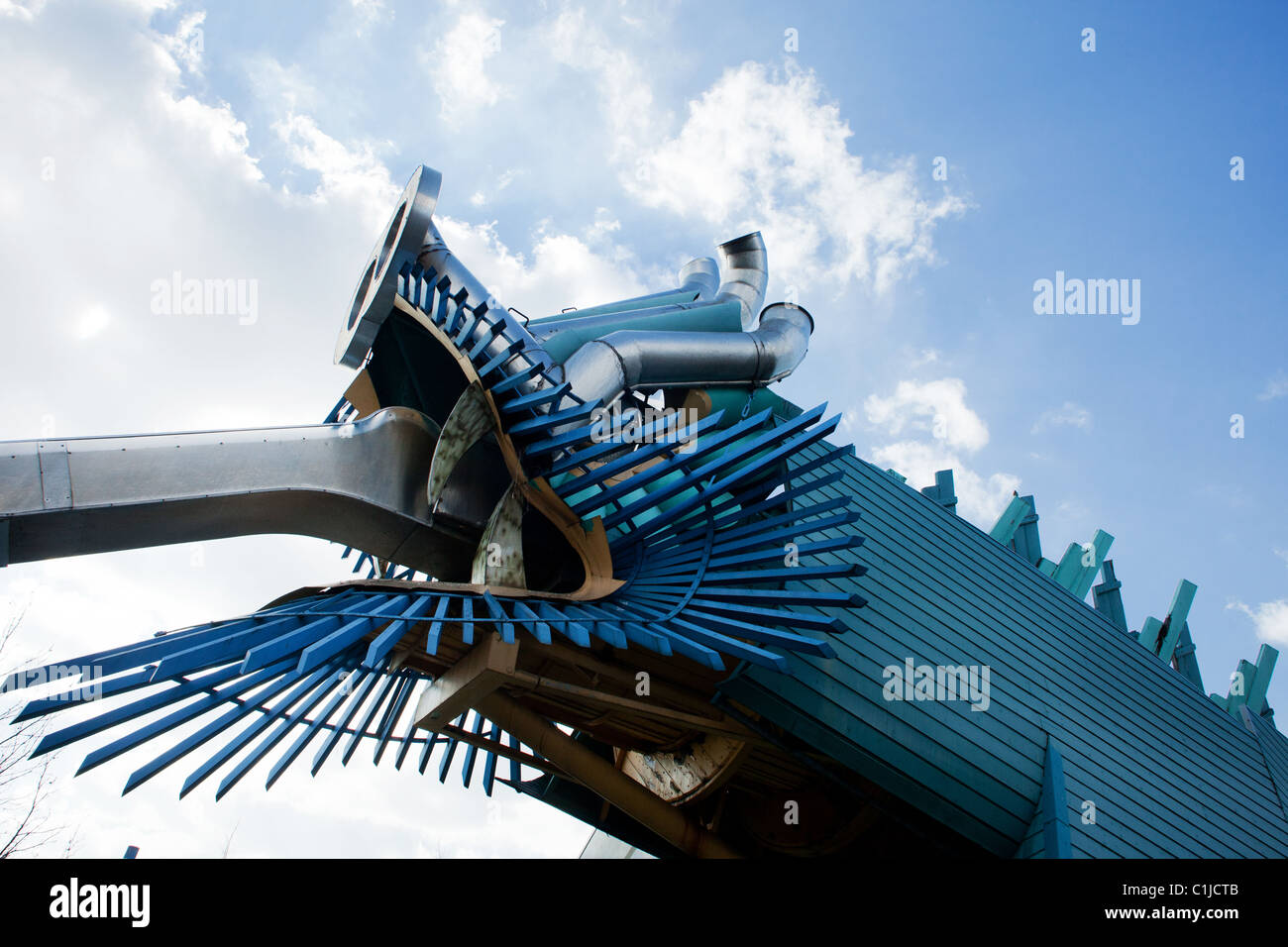 Modern Dragon sculpture Stock Photo - Alamy
