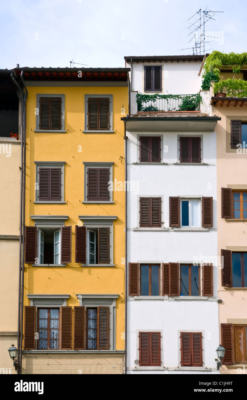 Florence, Italy. Residential windows Stock Photo - Alamy