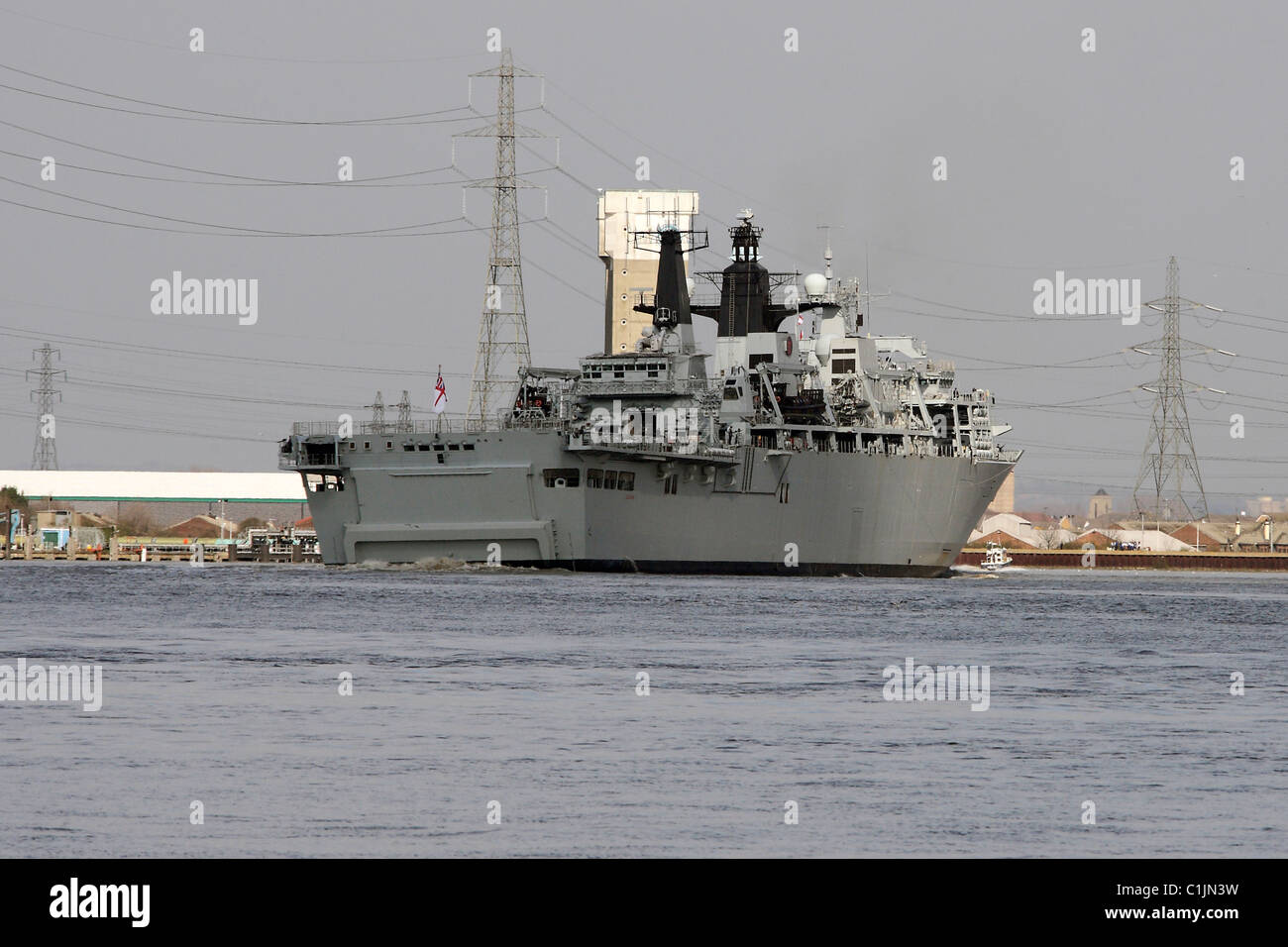 Royal marines hms bulwark hi-res stock photography and images - Alamy