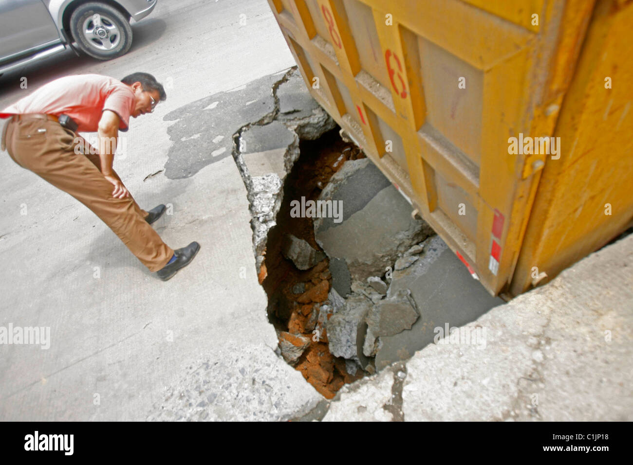 Heavy load truck loaded sand hi-res stock photography and images - Alamy