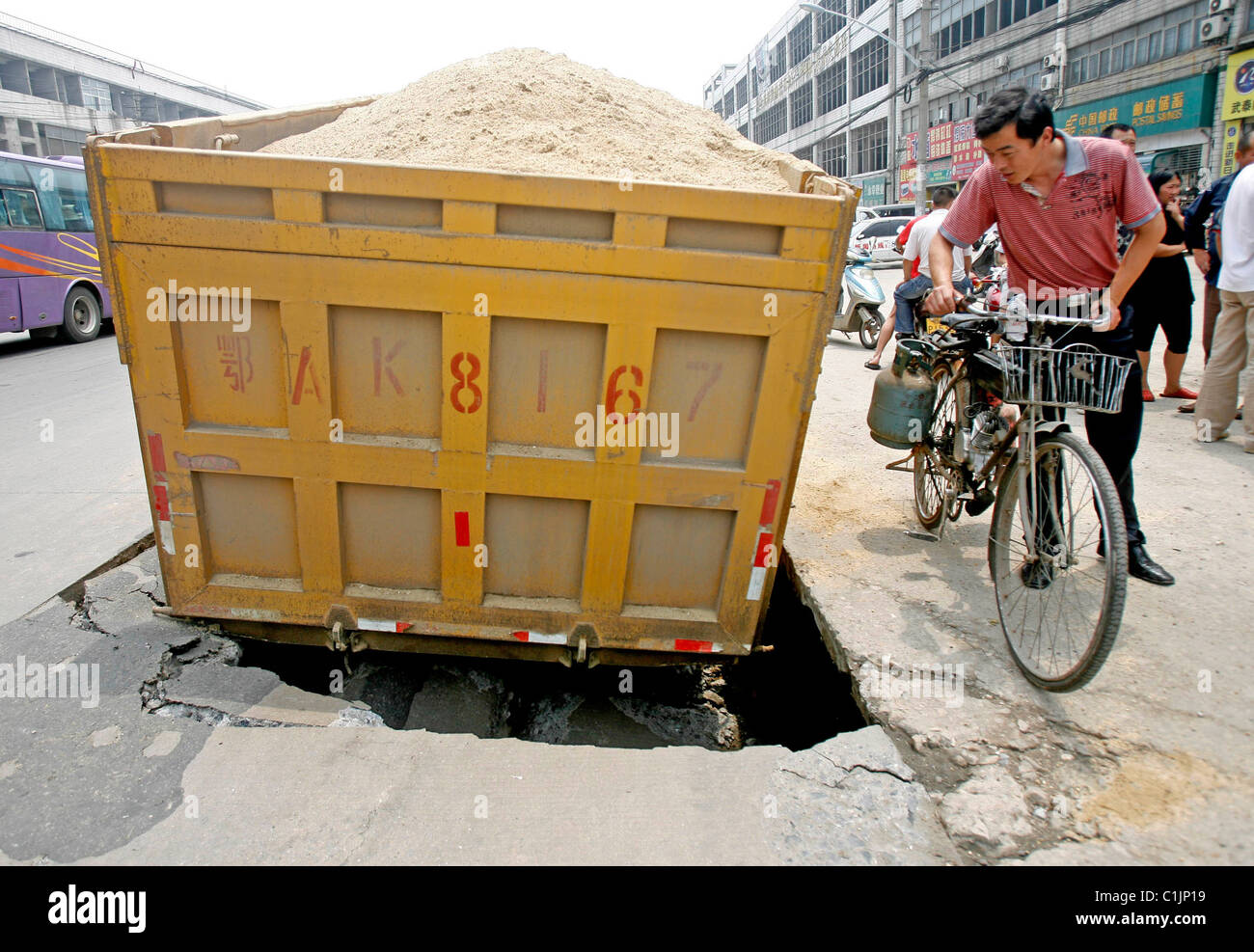 Heavy load truck loaded sand hi-res stock photography and images - Alamy