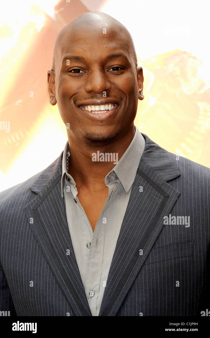 Tyrese Gibson Transformers: Revenge of the Fallen' photocall at ...