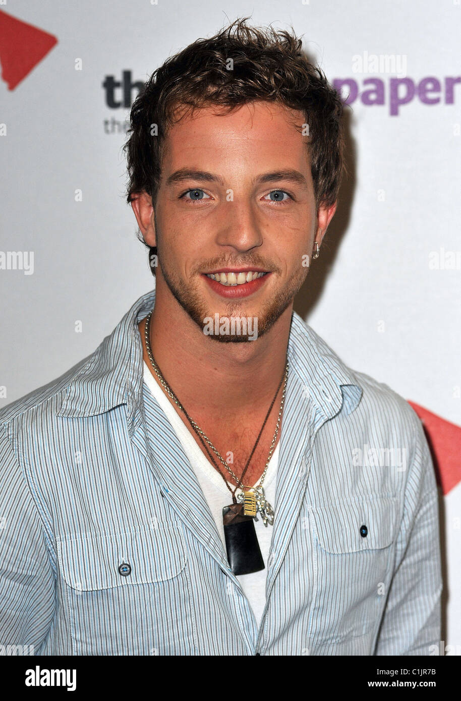 James Morrison Summertime Ball 2009 held at the Emirates Stadium ...