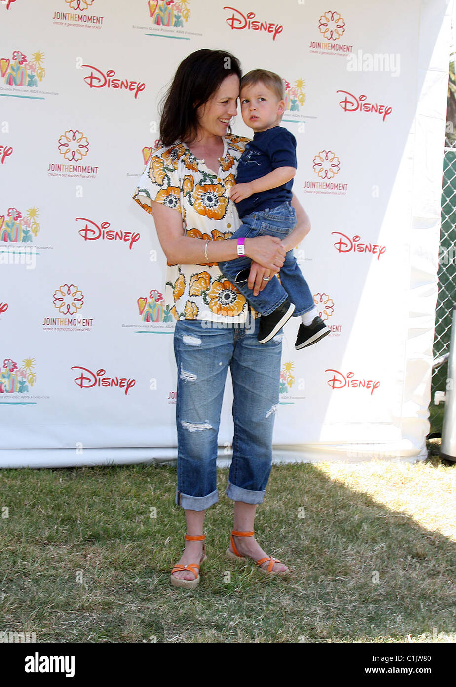 Annabeth gish son cash alexander hi-res stock photography and images ...