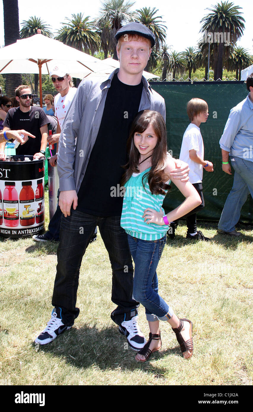Adam Hicks and Ryan Newman Elizabeth Glaser Pediatric AIDS Foundation ...