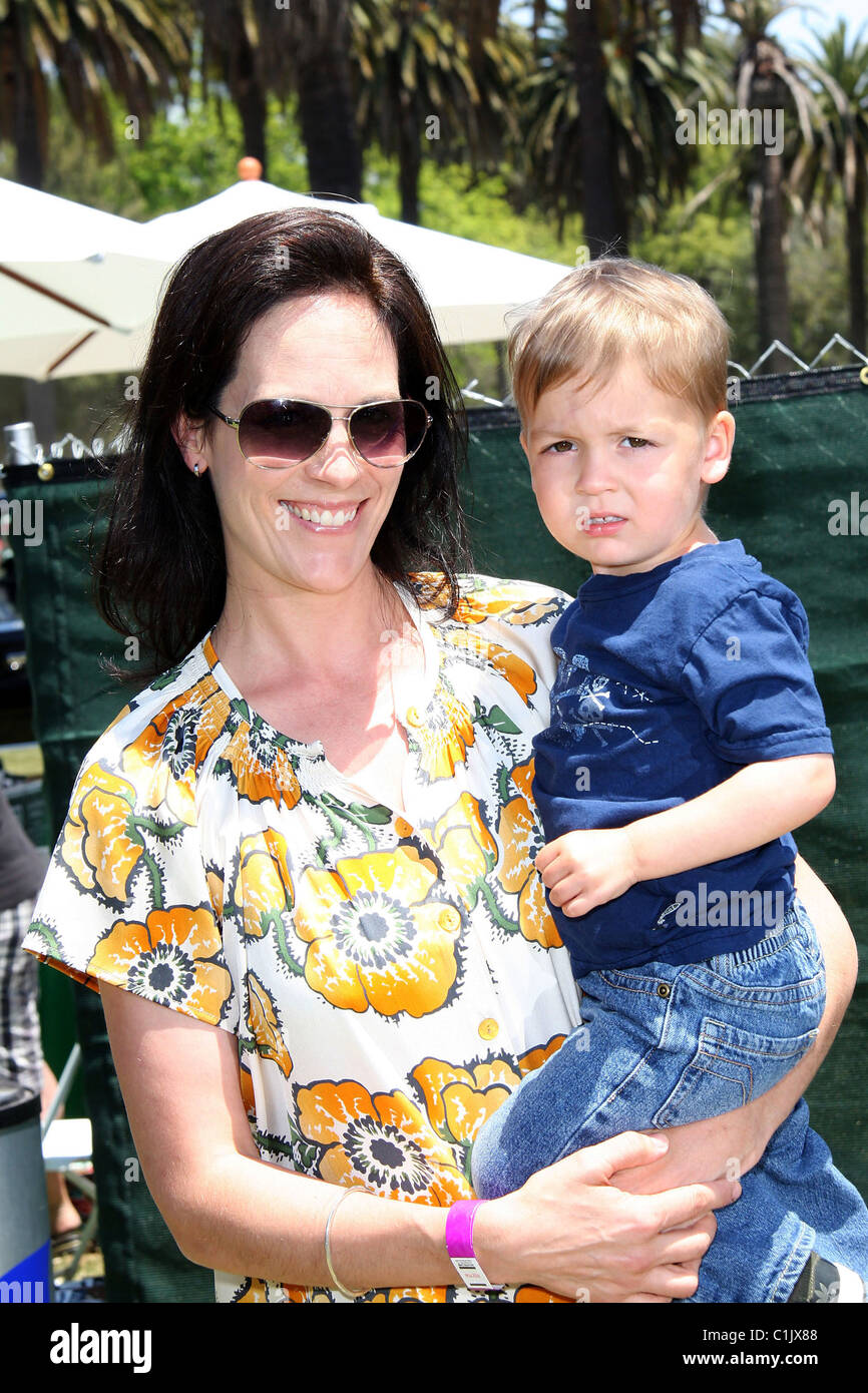 Annabeth gish son cash alexander hi-res stock photography and images ...