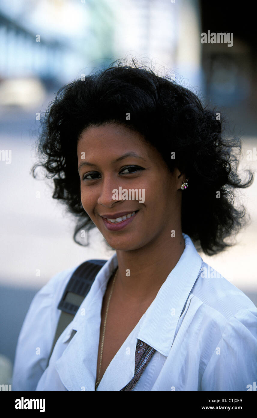 Cuba, cuban woman portrait Stock Photo - Alamy