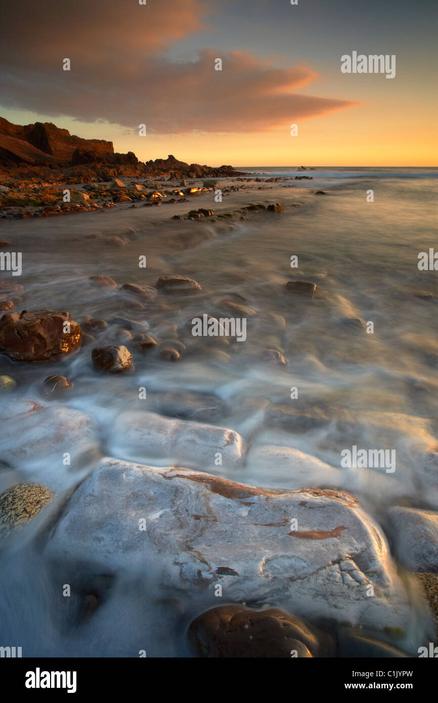 Lee breakwater hi-res stock photography and images - Alamy