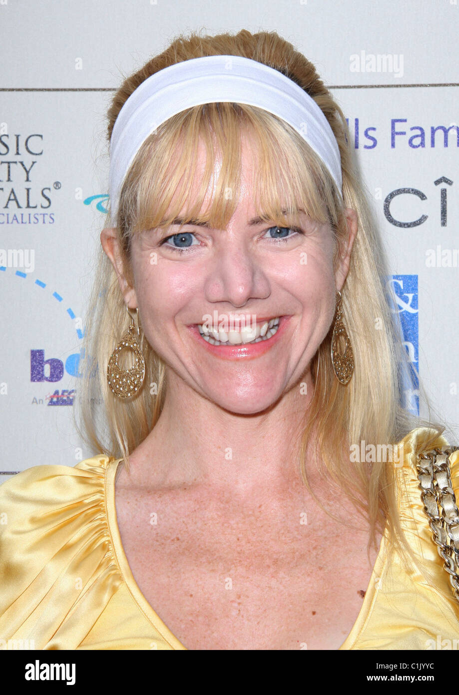 Jennifer Elise Cox Life Out Loud 4 held at Sunset Gower Studios in ...