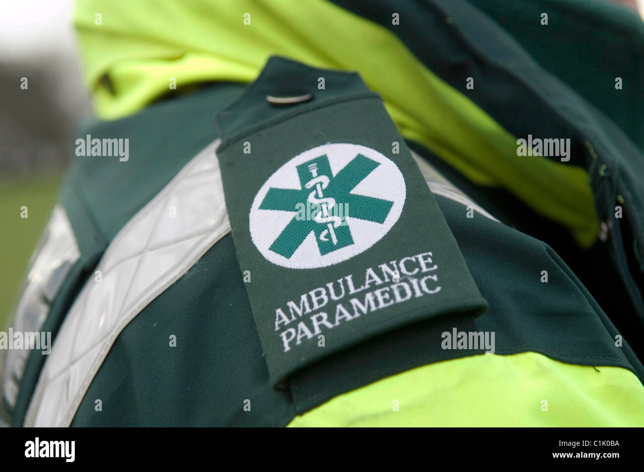 Ambulance logo hi-res stock photography and images - Alamy