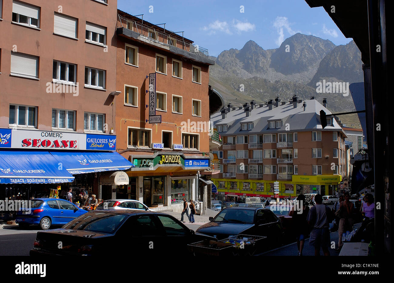 Andorra, Pas de la Casa, shops in the village main street Stock Photo ...