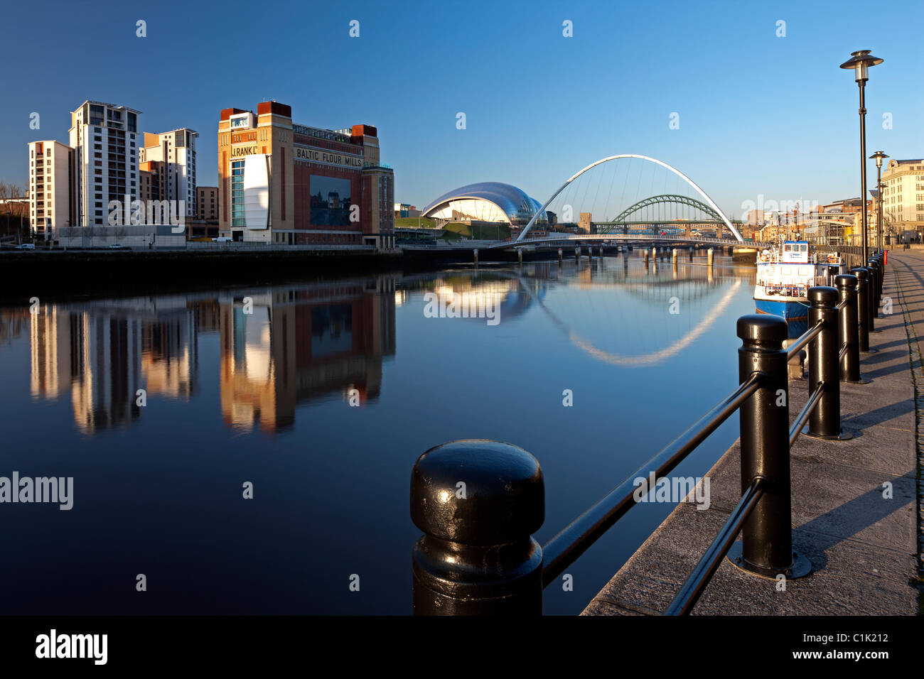 Newcastle Gateshead Quayside at dawn - showing BALTIC, the Sage ...