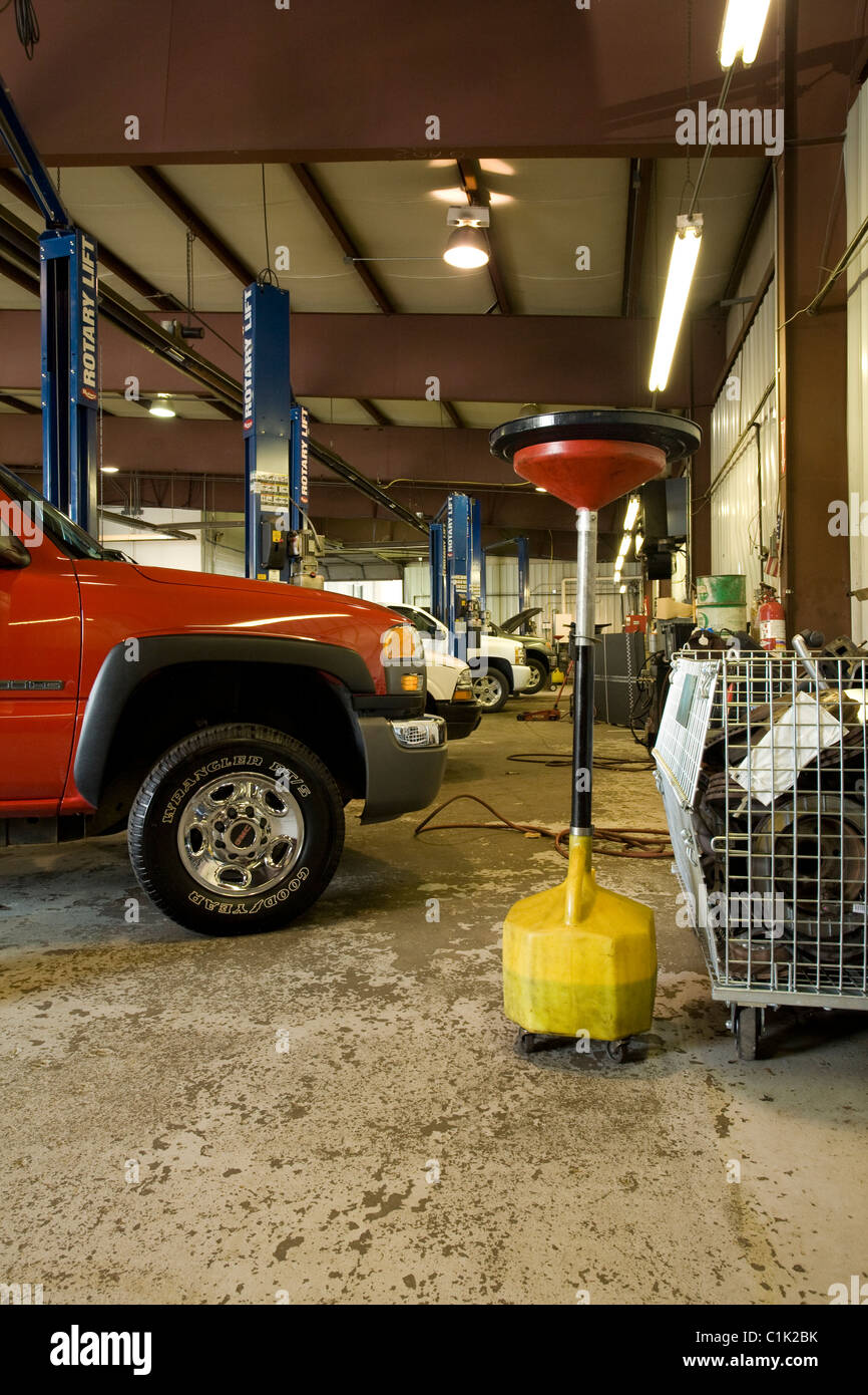 Used to clean a vehicle hi-res stock photography and images - Alamy