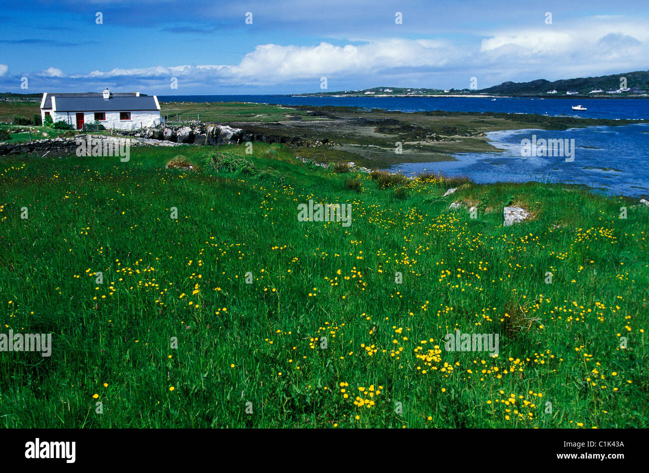 Galway countryside house hi-res stock photography and images - Alamy