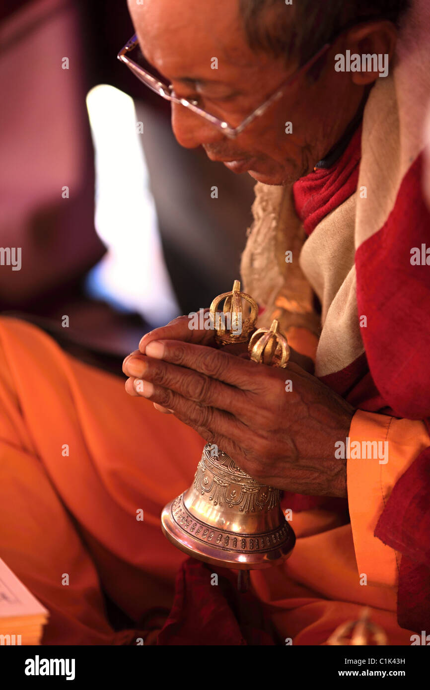 Buddhist rituals hi-res stock photography and images - Alamy