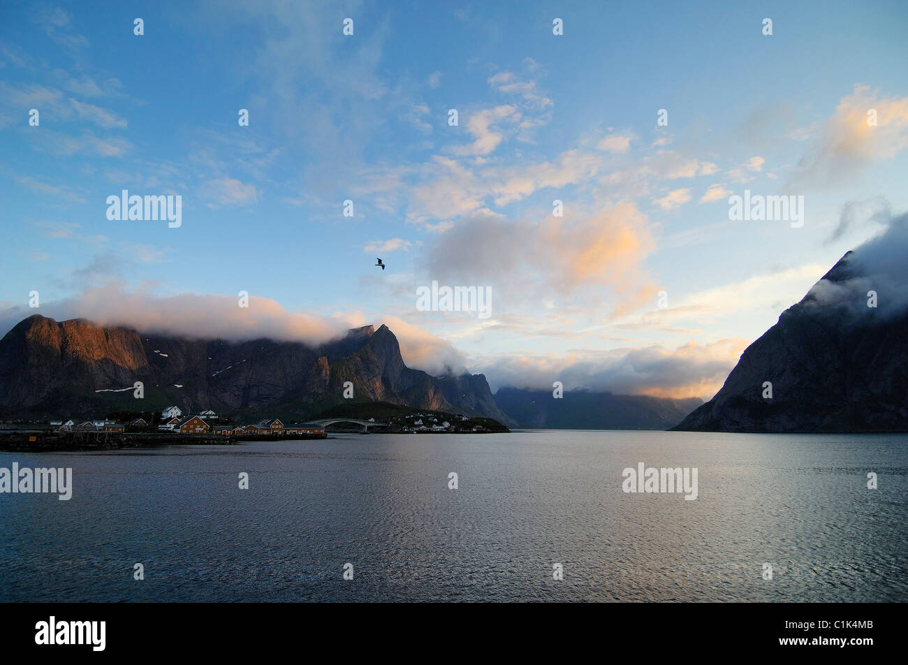 Norway, Nordland, Lofoten Islands, Moskenes Island, the Kjerkefjorden ...