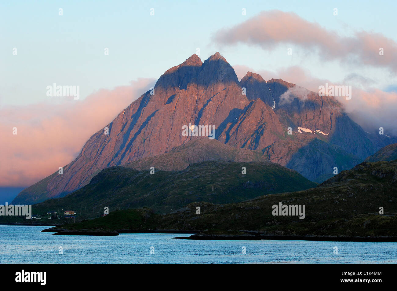 Norway, Nordland, Lofoten Islands, Moskenesoy Island, the Selfjorden ...