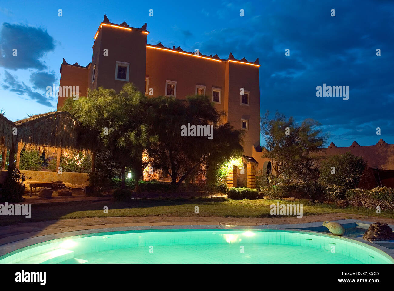 Nekob hi-res stock photography and images - Alamy