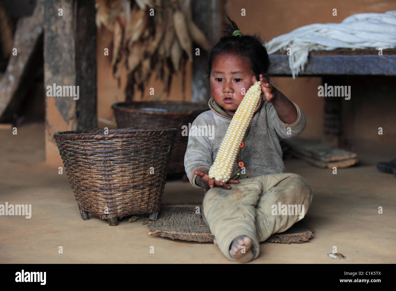 Nepal food for the poor hi-res stock photography and images - Alamy