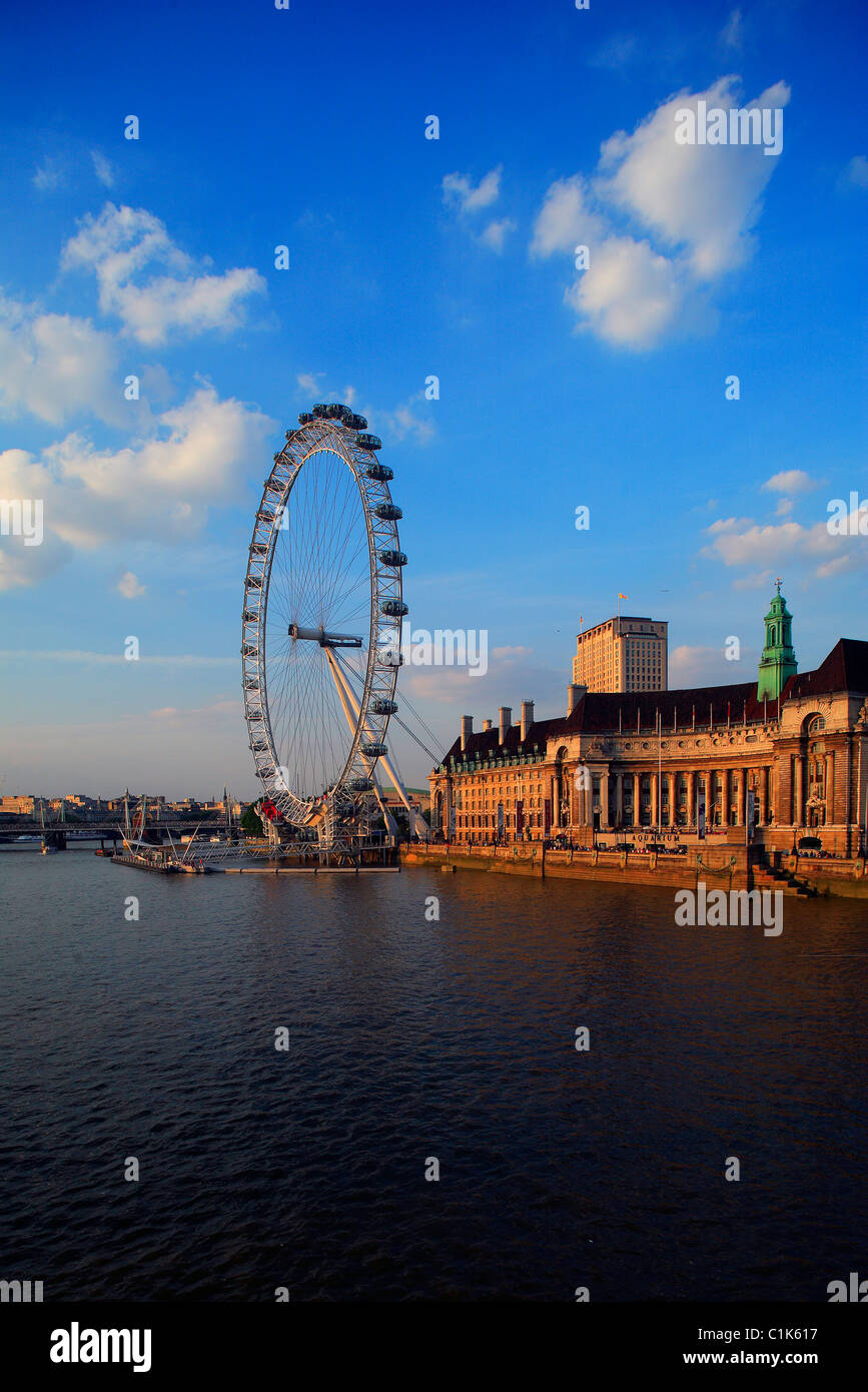 Eye height hi-res stock photography and images - Alamy