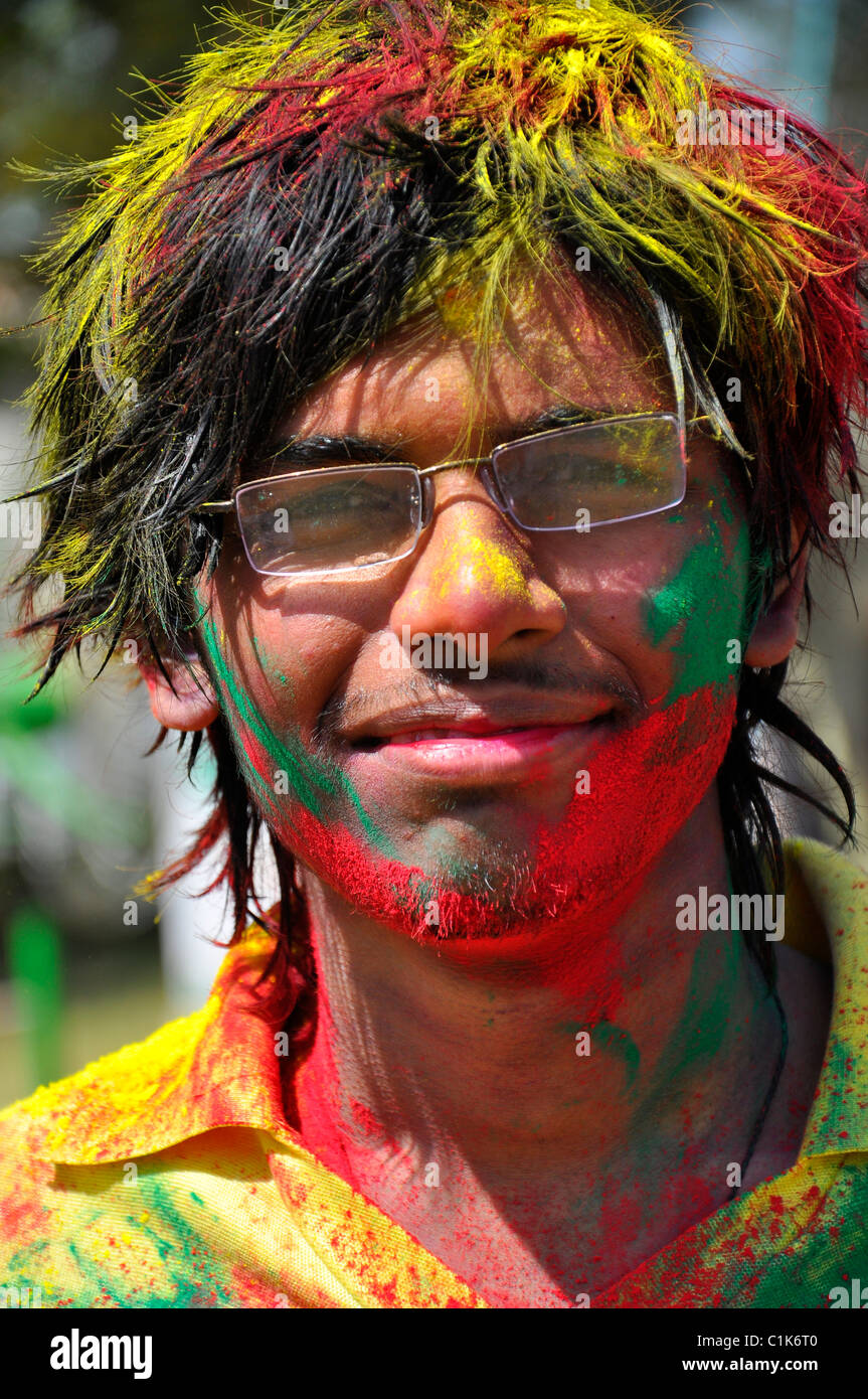 Coloured face hi-res stock photography and images - Alamy