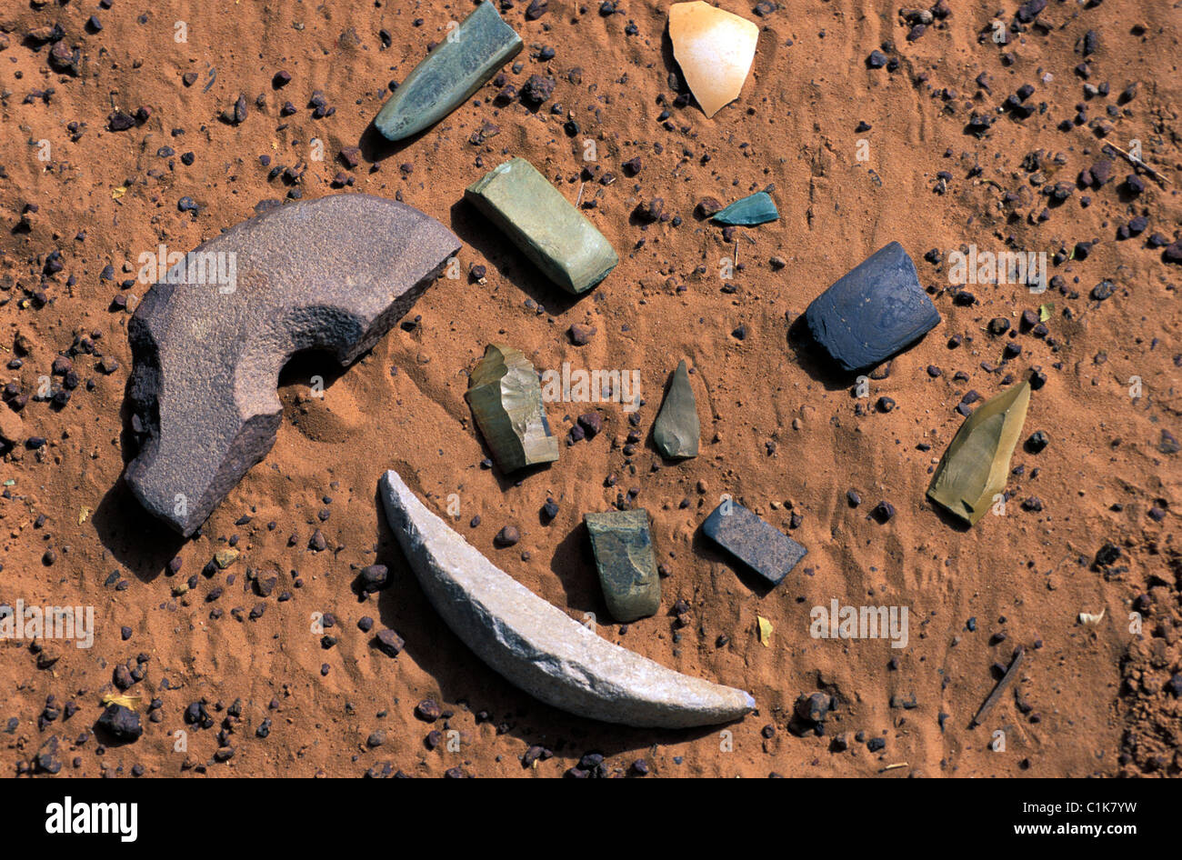 Mauritania rock in desert hi-res stock photography and images - Alamy