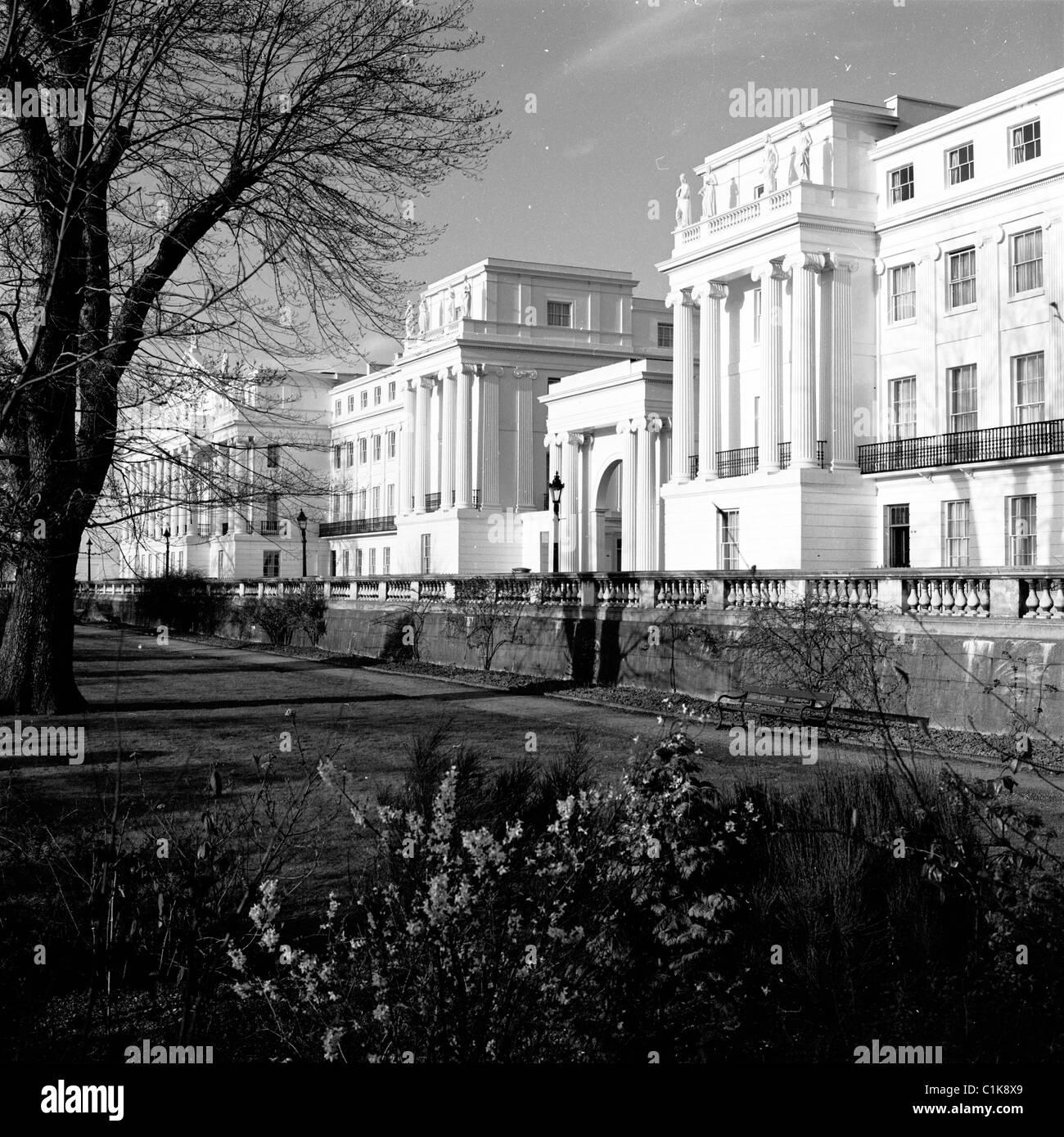 London, 1950s. Georgian buildings near Regents Park Stock Photo - Alamy