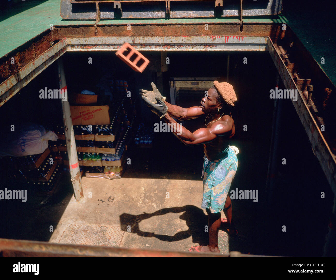 Grenada Island, the capital, St George's, The harbour, Loading a ...