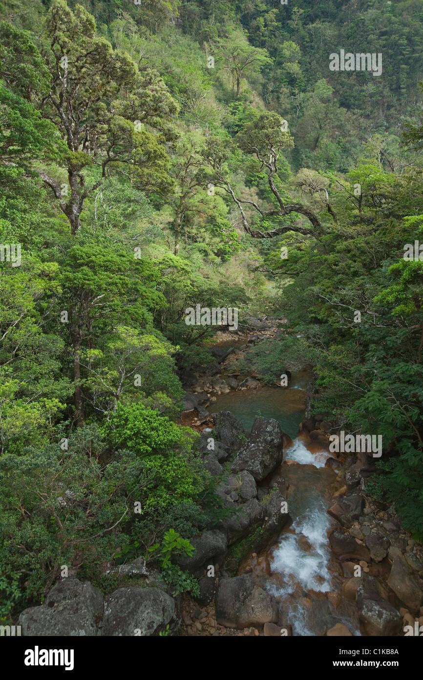 Cordillera de guanacaste volcano hi-res stock photography and images ...