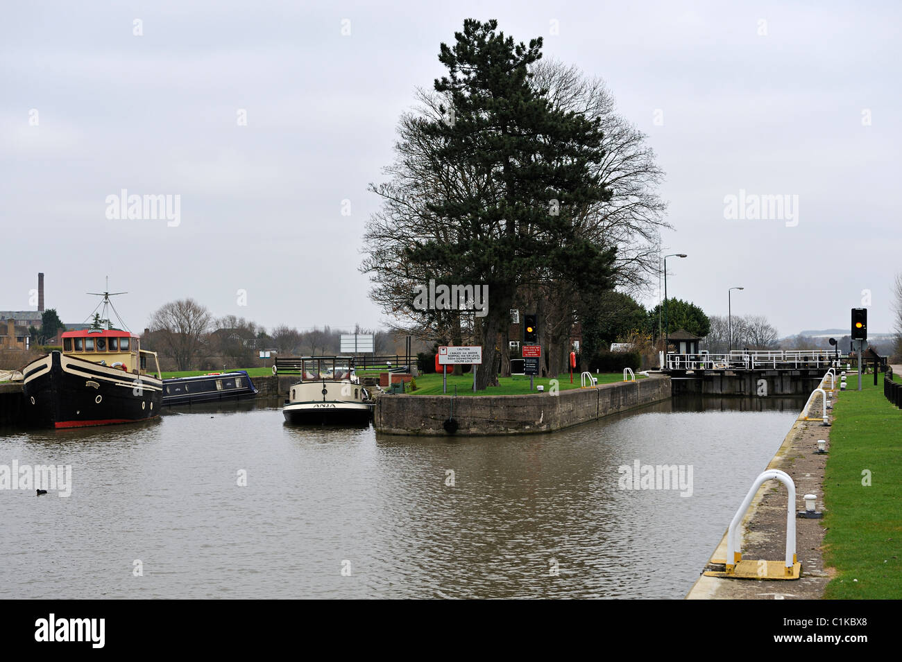 Trent lock hi-res stock photography and images - Alamy