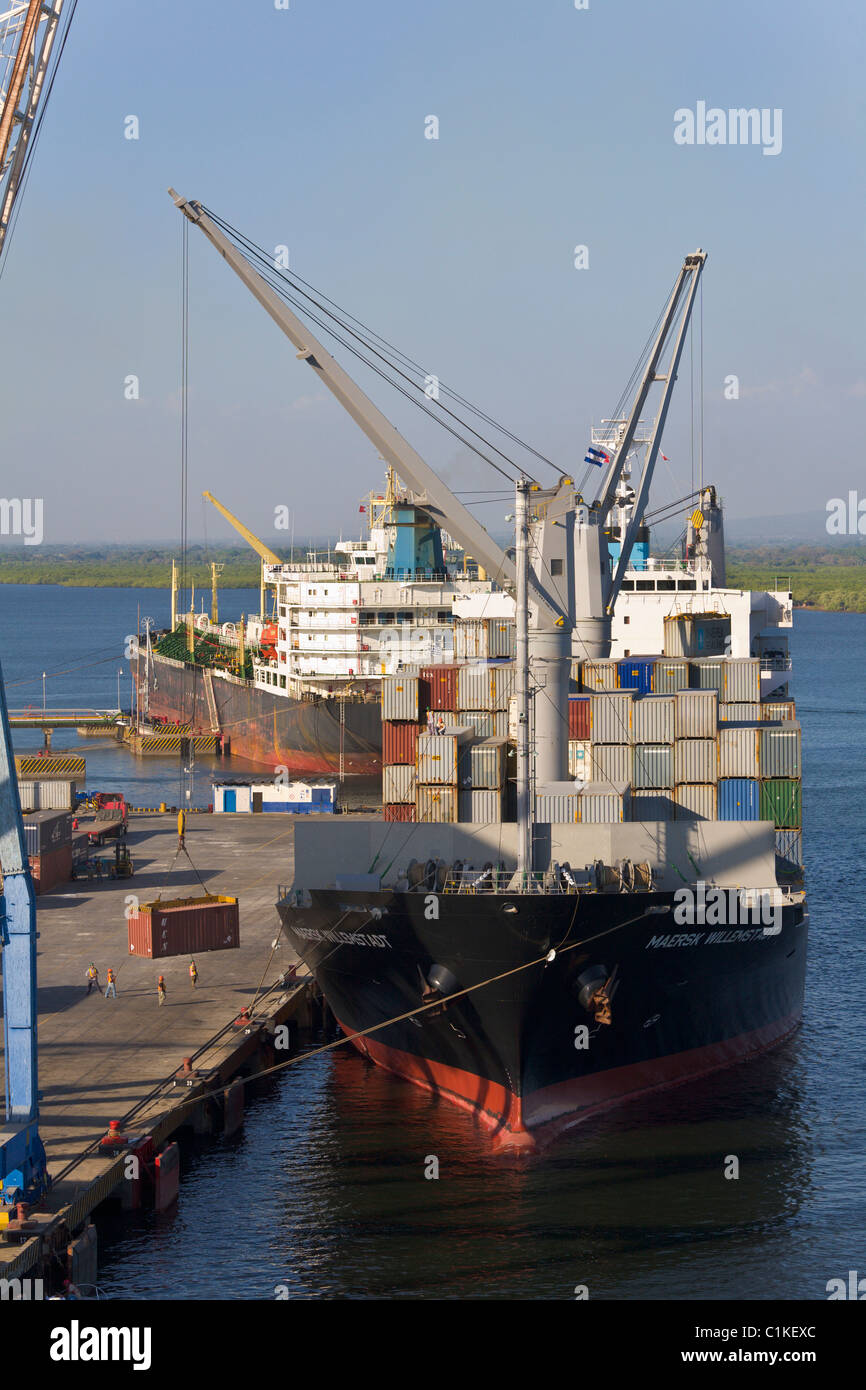 Maersk willemstadt hi-res stock photography and images - Alamy