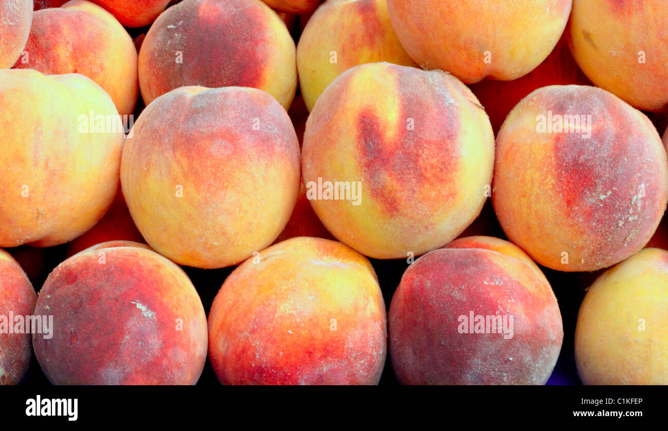 Peaches fruit produce agriculture hi-res stock photography and images ...
