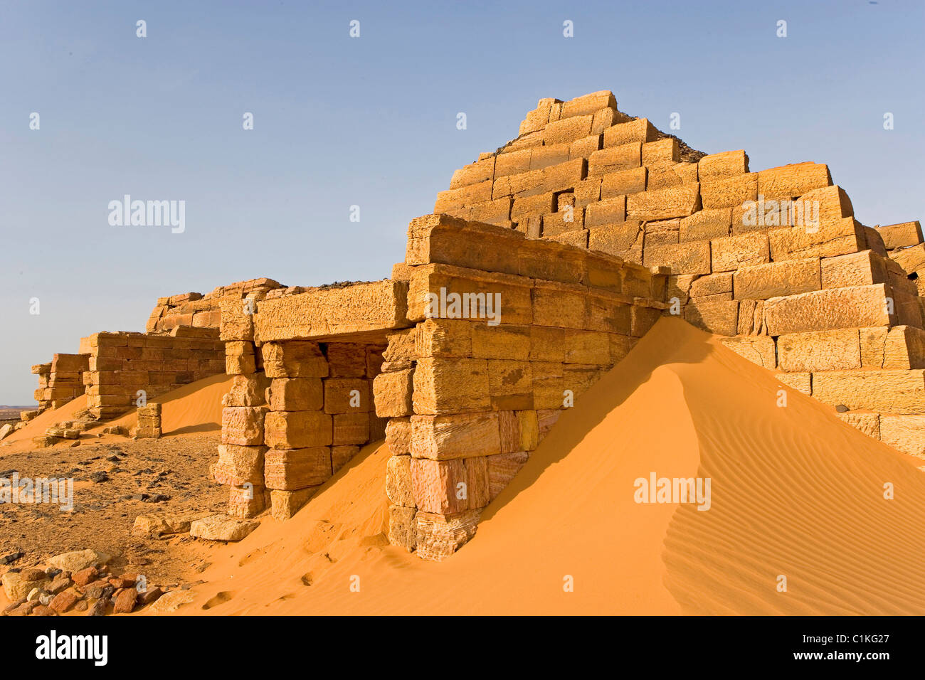 Sudan high nubia nahr an nil province hi-res stock photography and ...