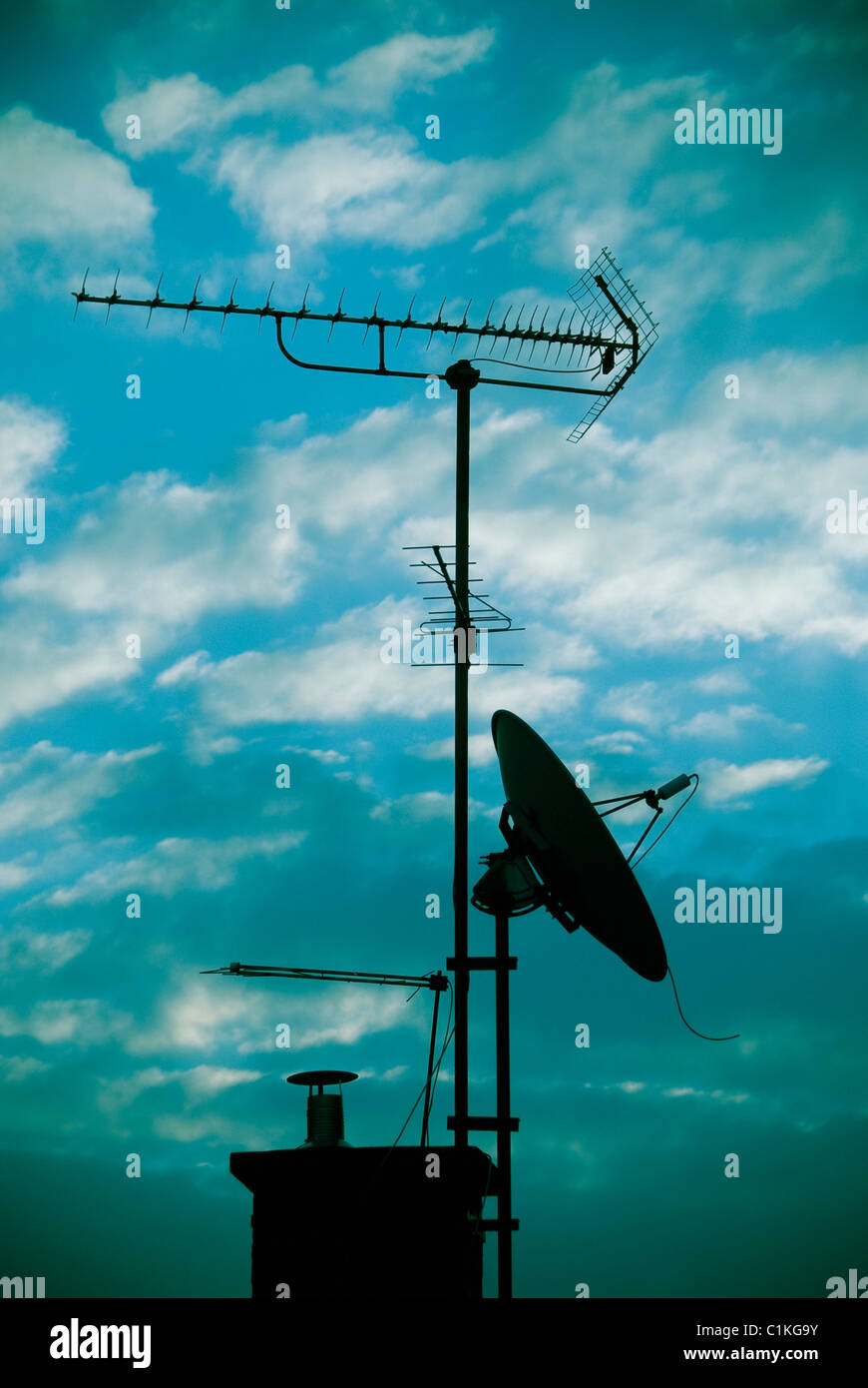 Parabolic roof hi-res stock photography and images - Alamy