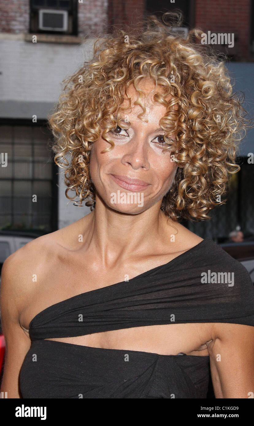 Billie Myers The 6th Annual Wayuu Taya Foundation Gala held at the Stephan Weiss Studios ...