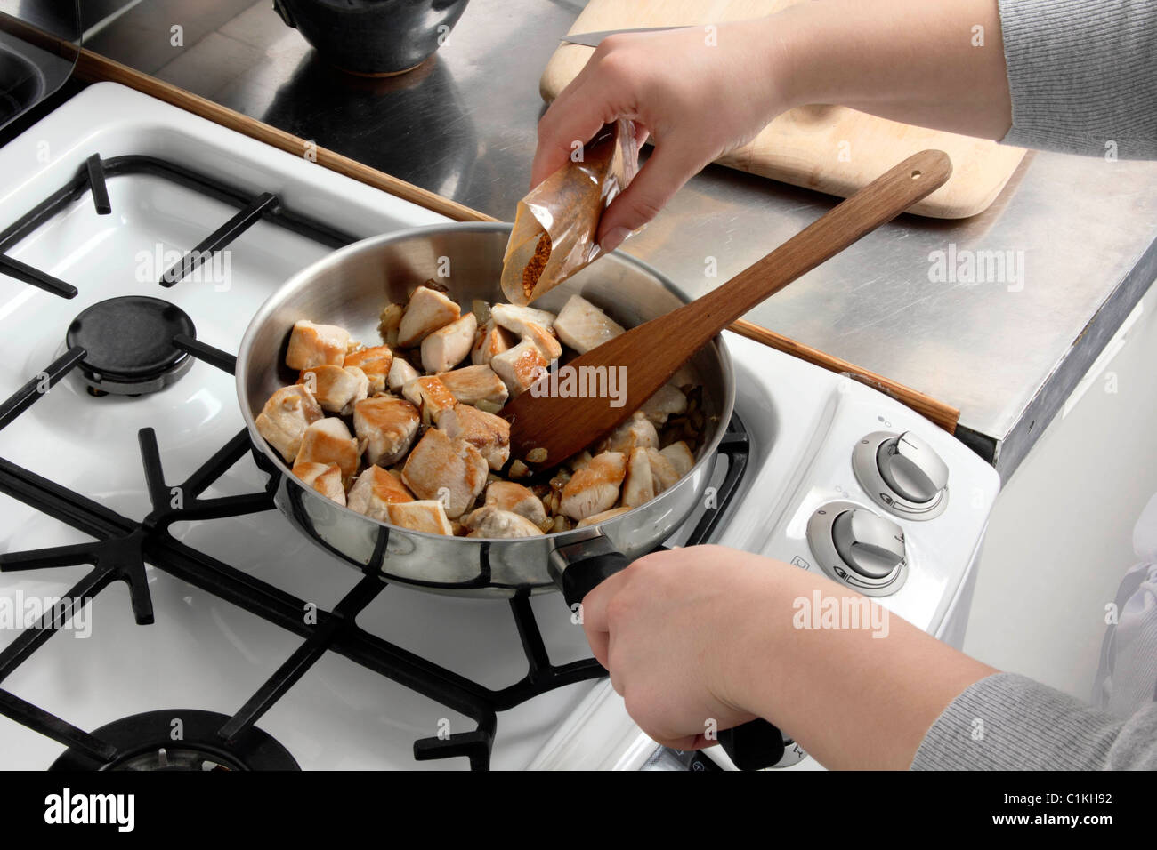 Packet of chicken hi-res stock photography and images - Alamy